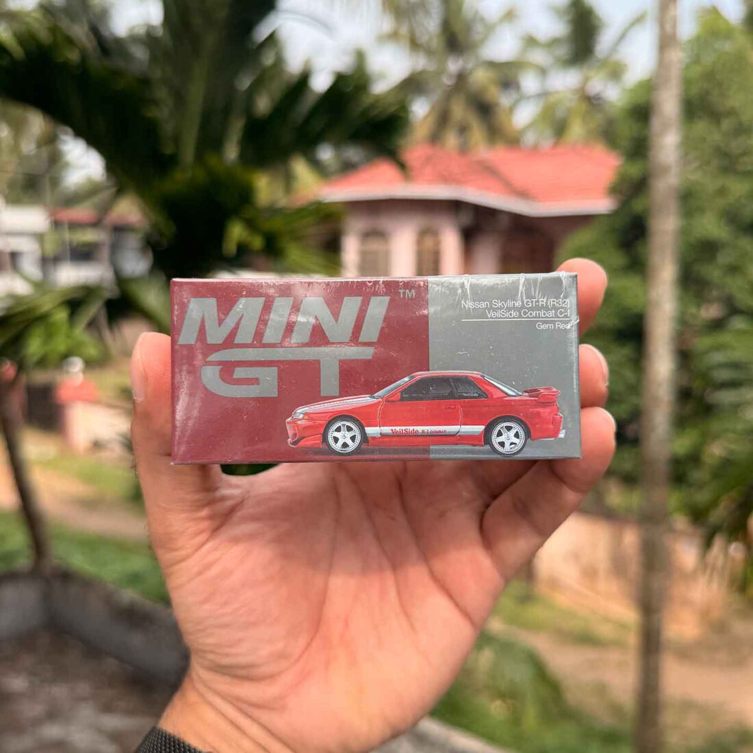 Mini GT Nissan Skyline GT-R R32 VeilSide Diecast | MiniGarage