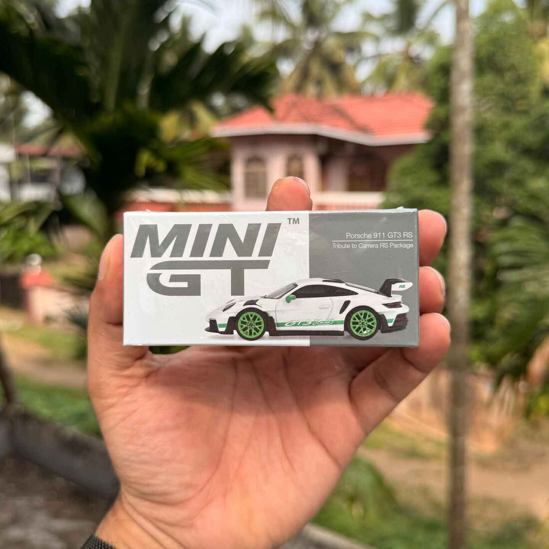 Mini GT Porsche 911 992 GT3 RS Diecast | MiniGarage